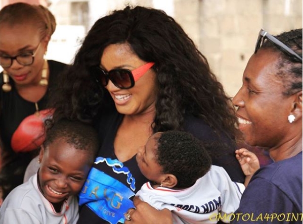 Omotola Jalade Ekeinde Celebrates Birthday with Widows, Orphans